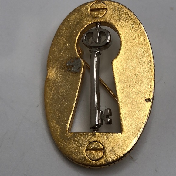 René Margritte | Jewelry | Ren Magritte Composition With Key Broochpin ...